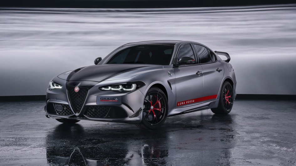 Alfa Romeo Giulia Quadrifoglio Luna Rossa (2026)
